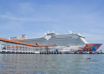 Genting Dream Cruise Ship | Genting Dream Itineraries